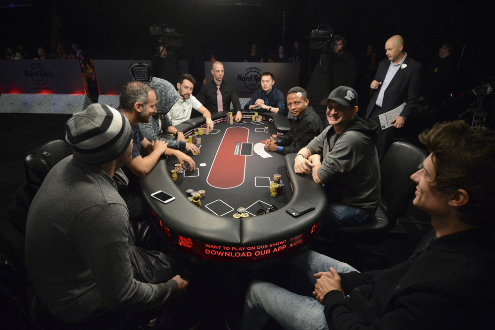 Championship: Chip Counts at Break | Seminole Hard Rock Hollywood Poker