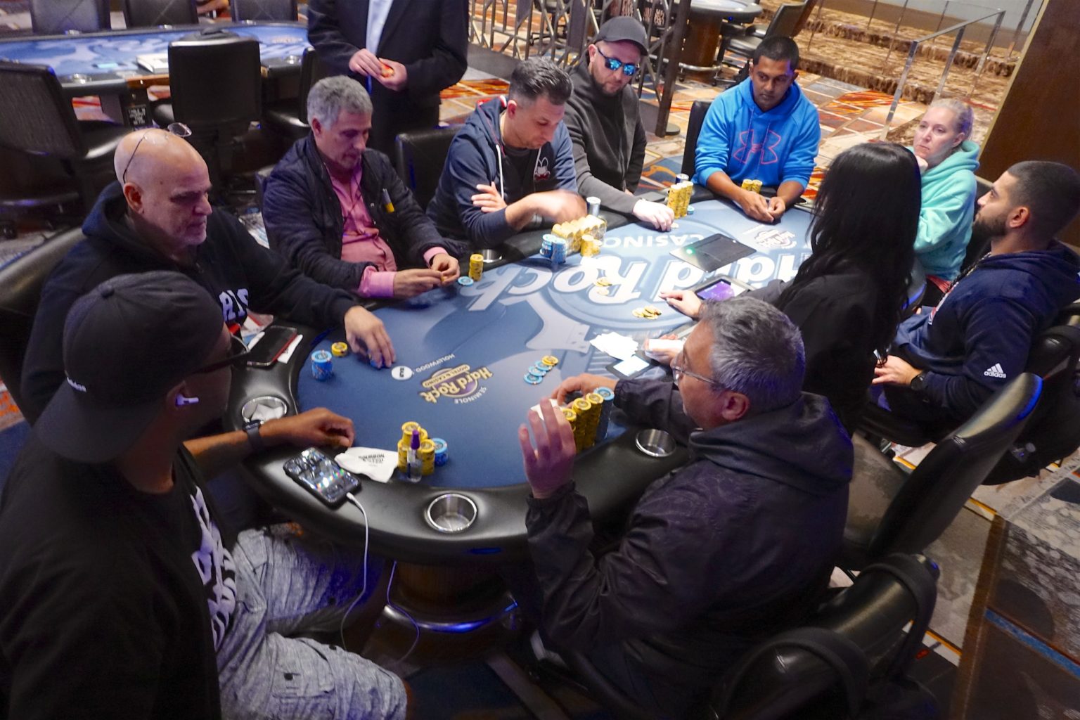 Event 16: Final Table Begins with Louie Perri in the Lead with 2.95 ...