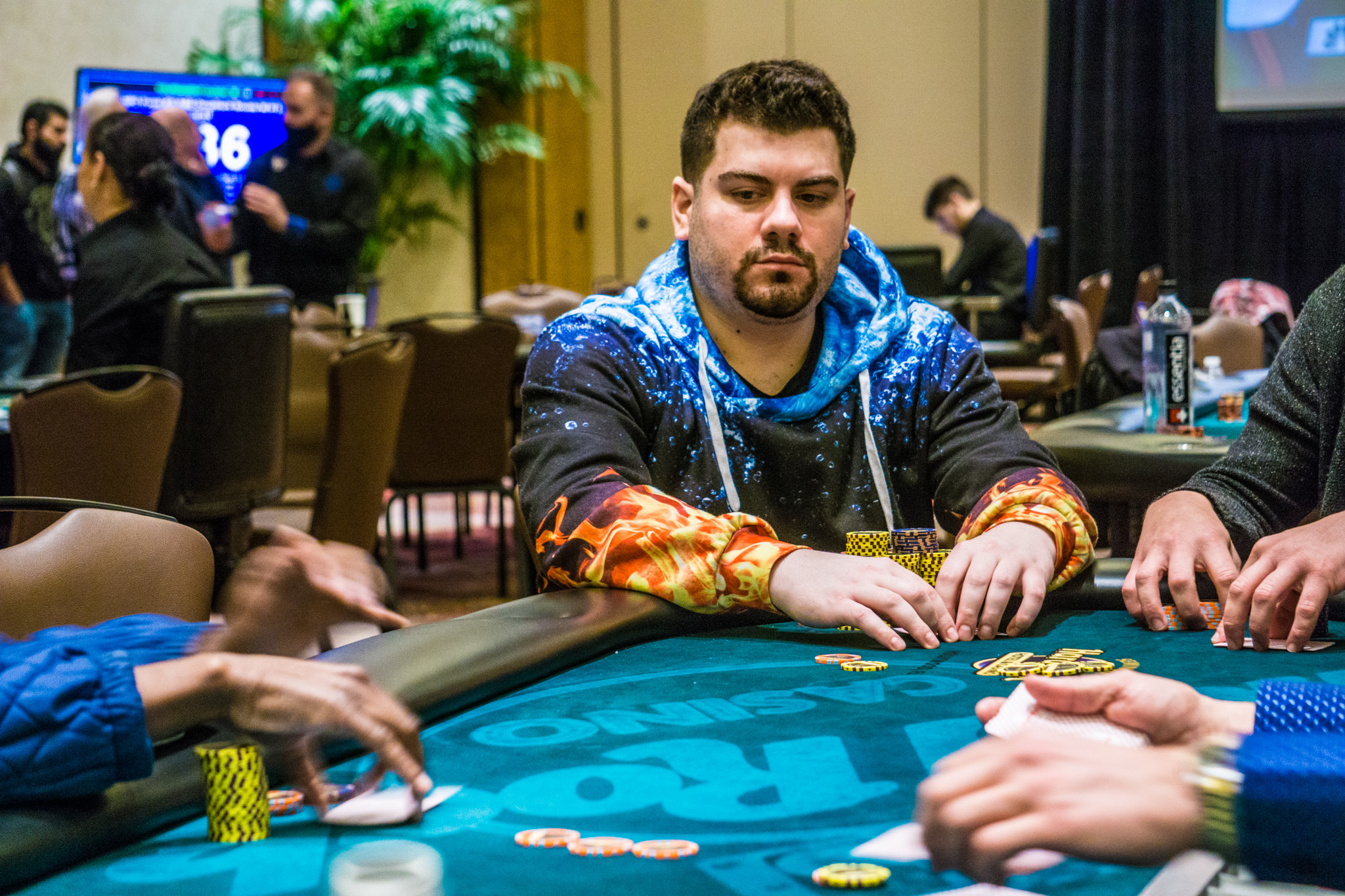 Championship: David Kim Eliminated by Chris Basile | Seminole Hard Rock Hollywood Poker