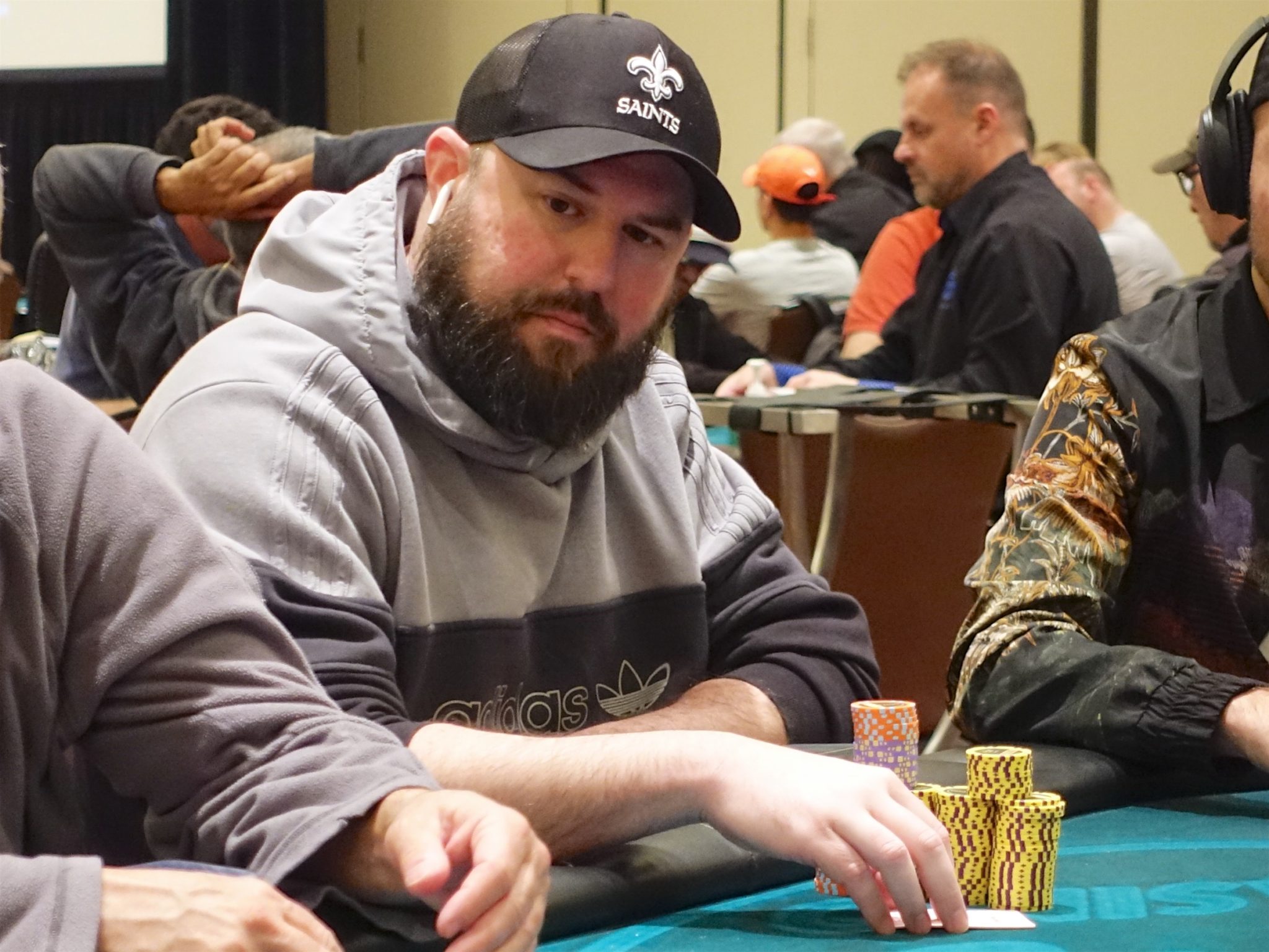 Championship Day 1B: Matt Higgins Leads the Field at the Break with 340,000 | Seminole Hard Rock ...