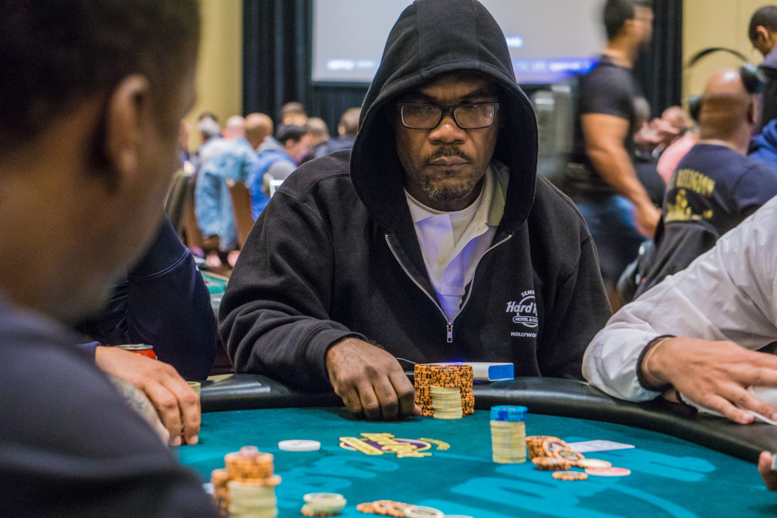 Event 1 Flight E: Peter Fellows Knocks Out a Player | Seminole Hard ...