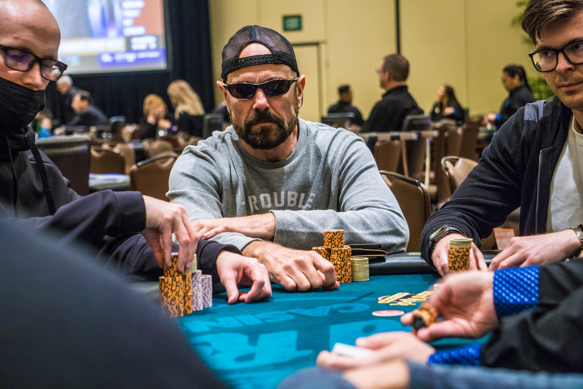 Event 1 Flight A: Scott Robbins Shoves the Flop Against Rodolfo Guaigua ...