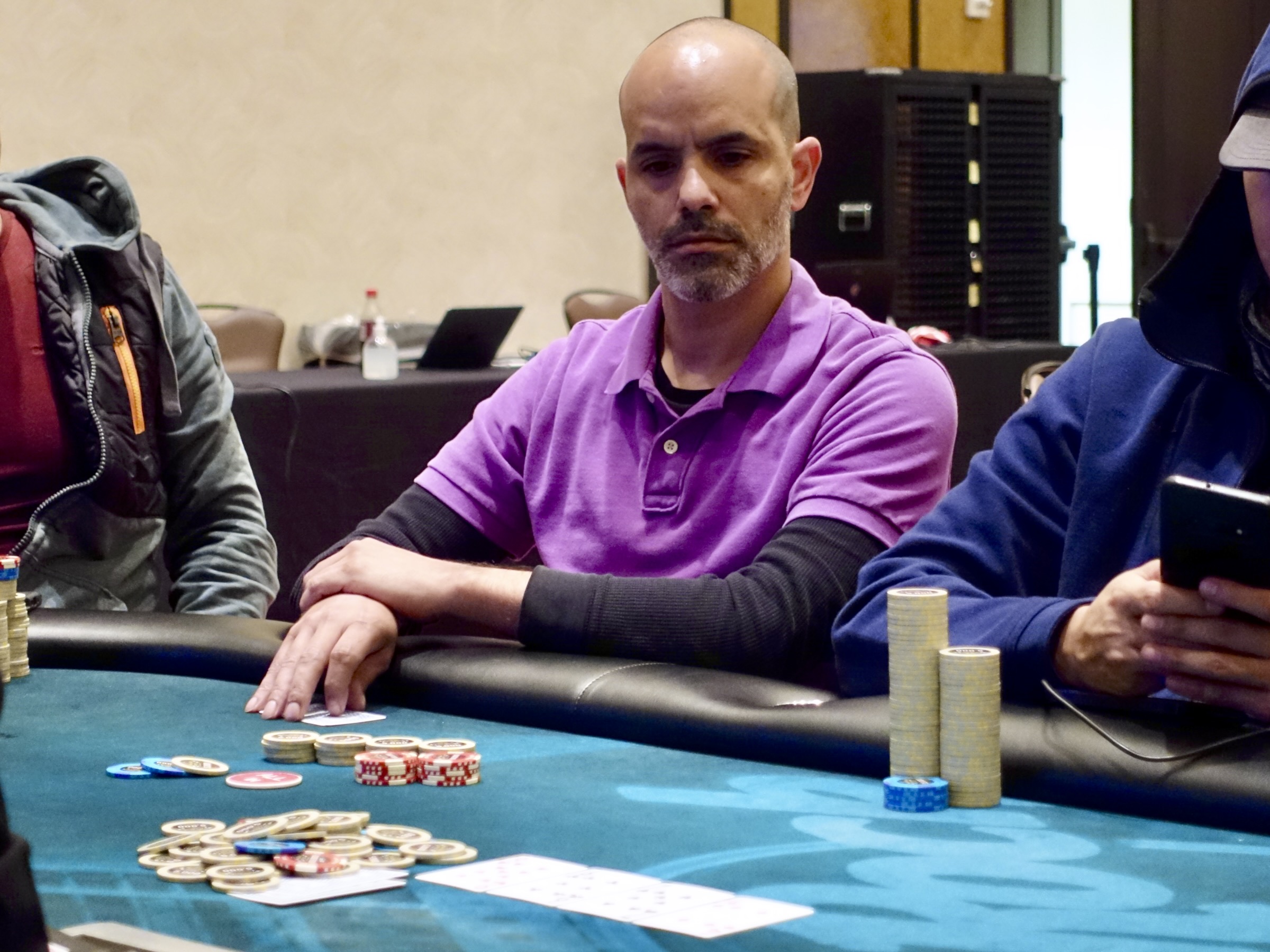 Event 7: Gus Vazquez Shoves the Turn to Take the Chip Lead From Leon ...