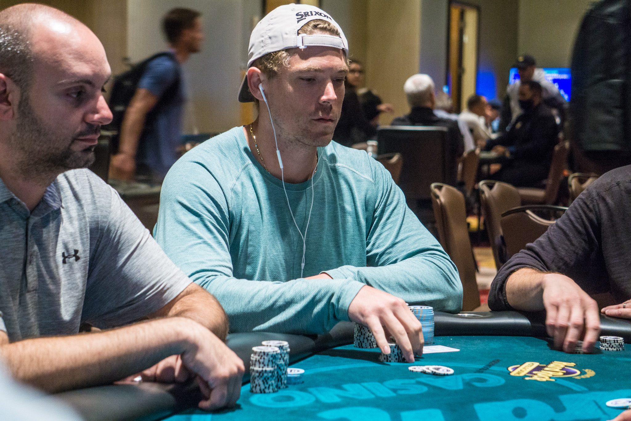 Super High Roller: Alex Foxen Regains His Lead Over Andrew ...