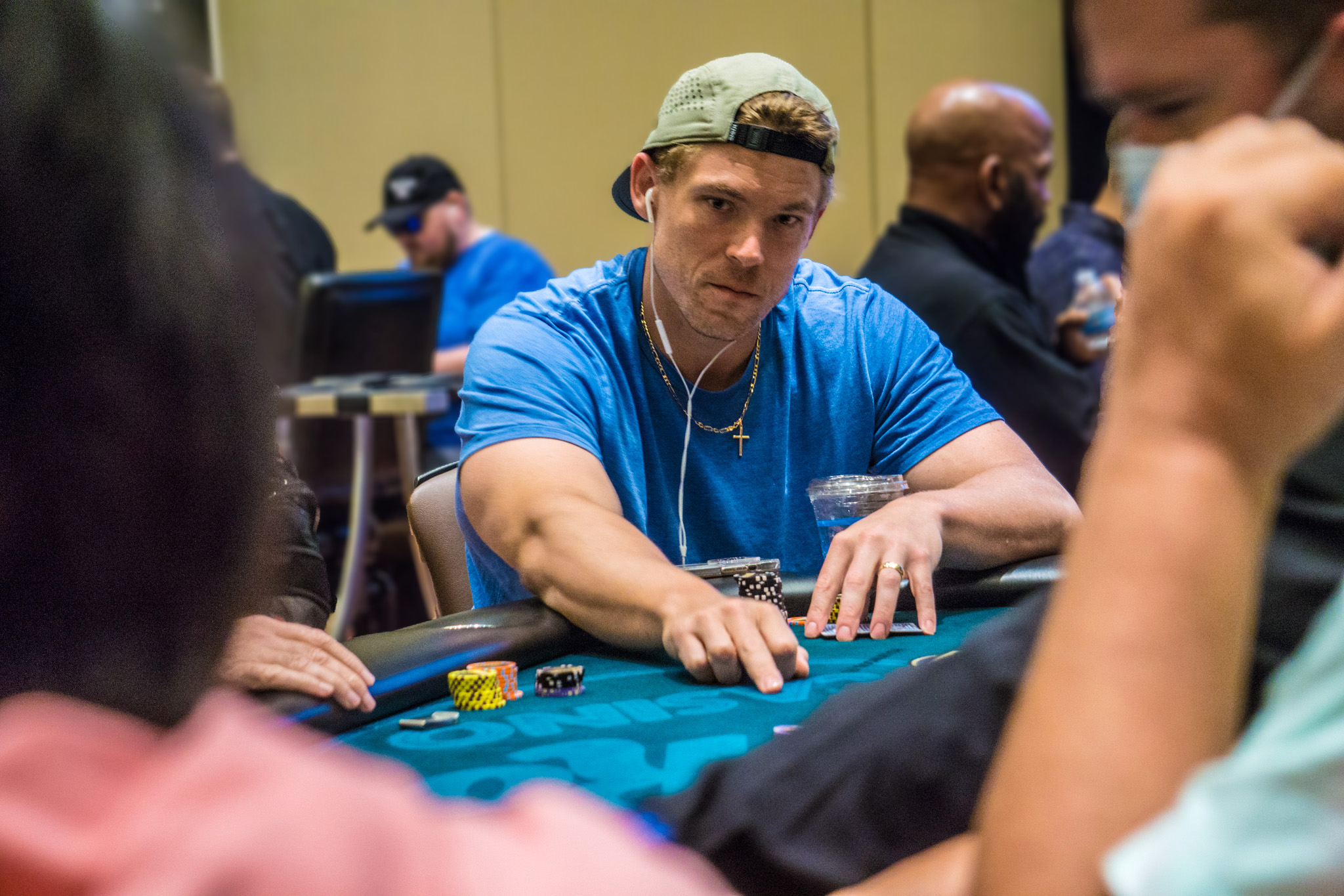 Showdown | Page 264 of 1073 | Seminole Hard Rock Hollywood Poker