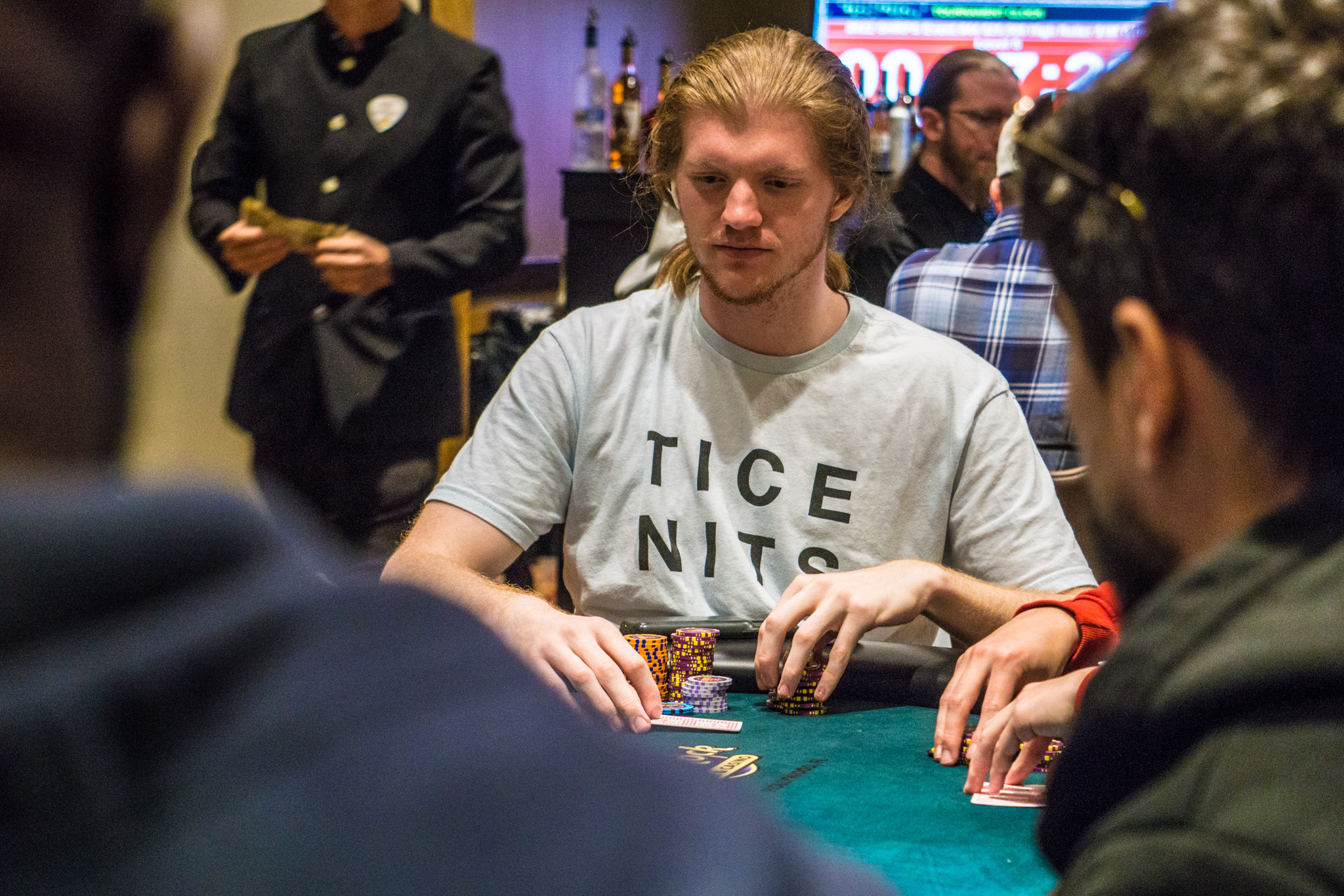 High Roller: Double Up the Guarantee | Seminole Hard Rock Hollywood Poker