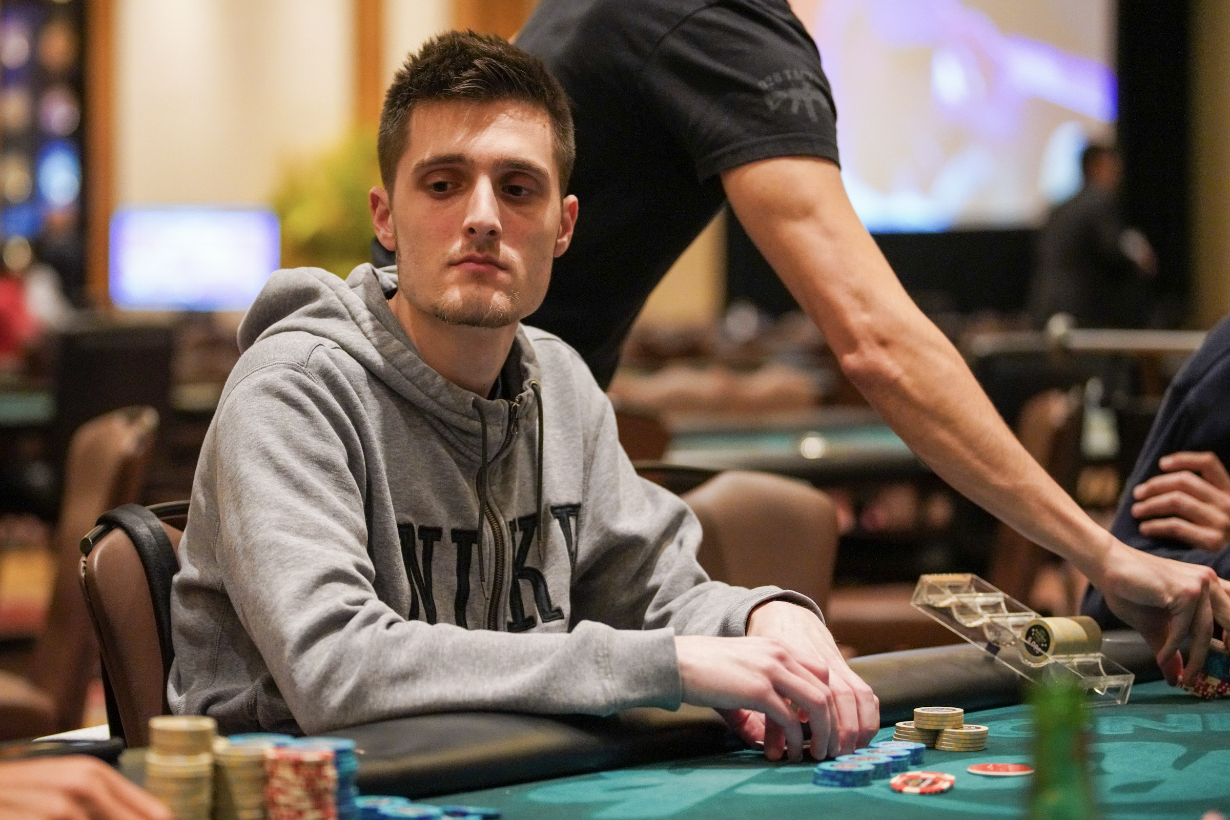 Event 15: Jeremy Becker Eliminated in 36th Place by Carlos Correa ...