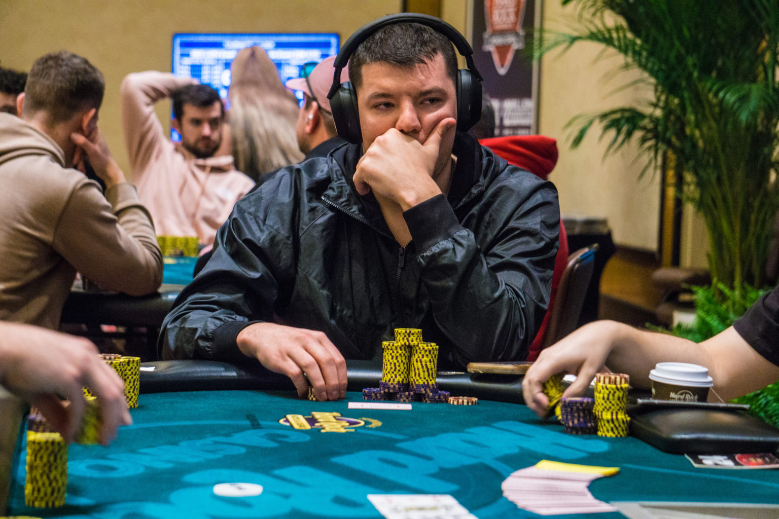 Championship: Frank Funaro Versus Jesse Lonis | Seminole Hard Rock ...