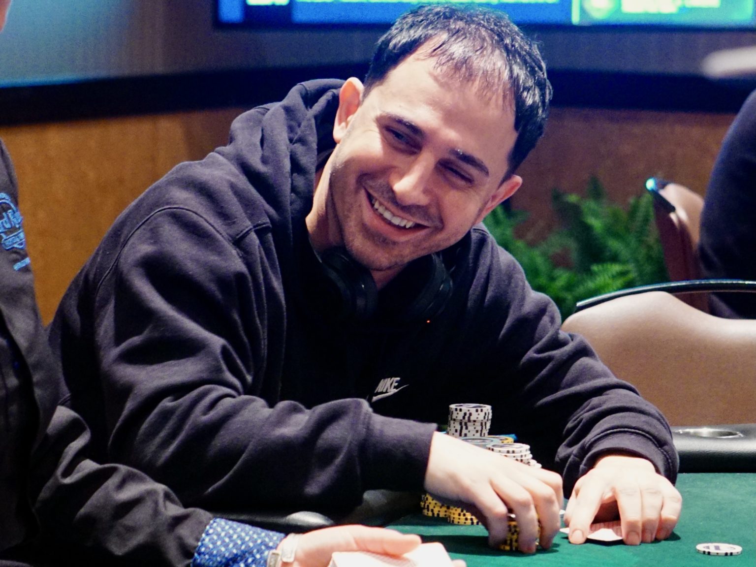 High Roller: Aram Oganyan Leads Tomorrow's Final Table with 2.51 ...