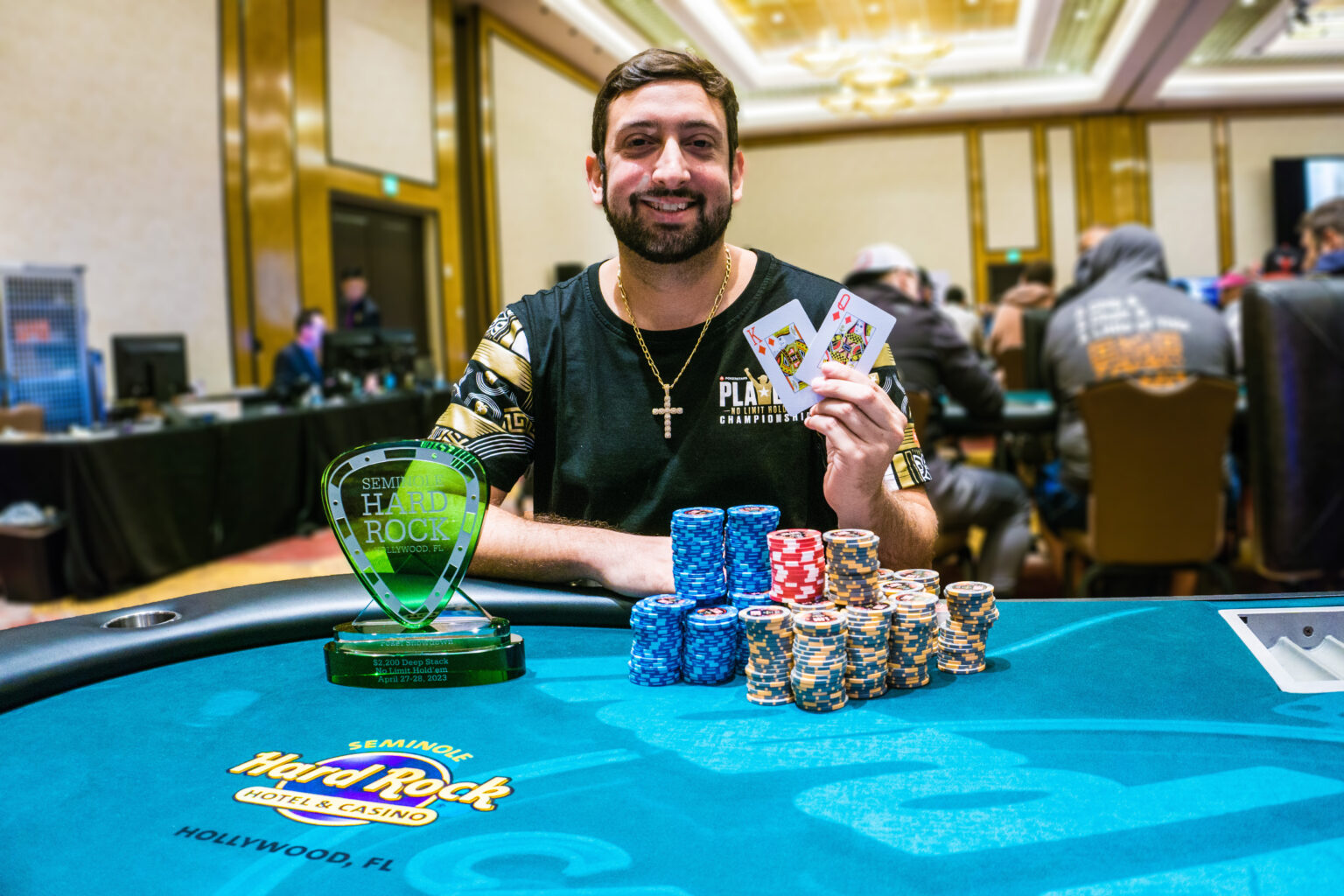 Matthew Zarcadoolas Wins $2,200 Deep Stack After Three-Way Deal ...