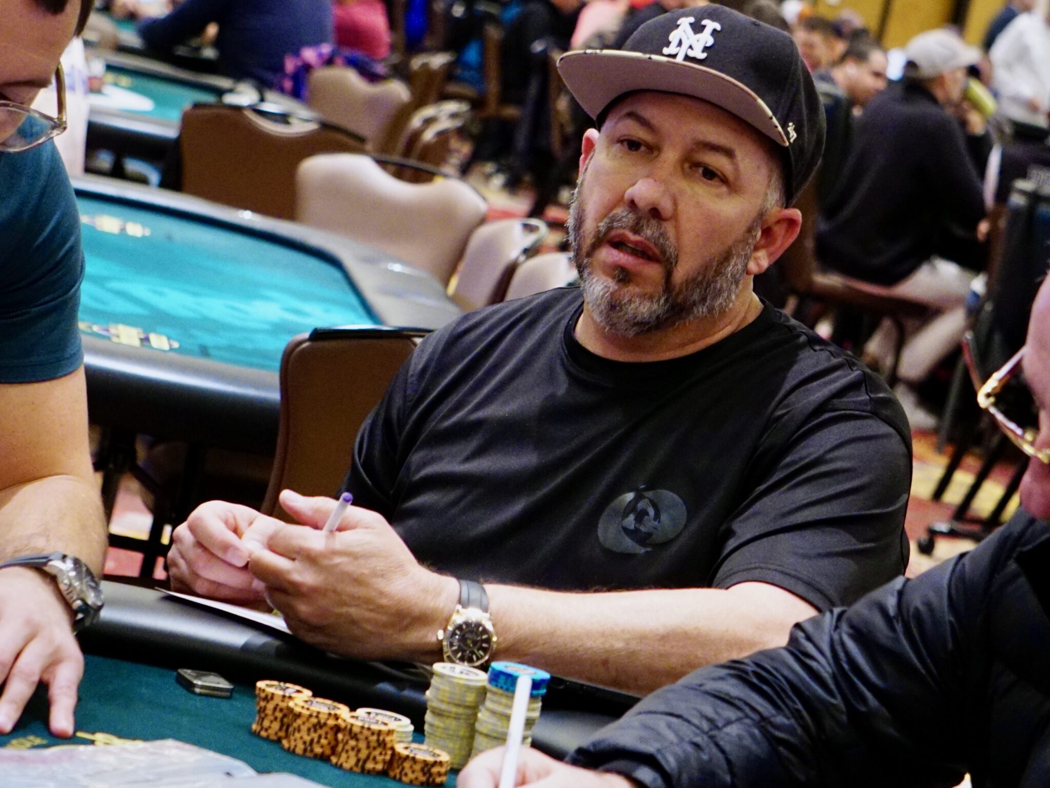 Event 21 Flight C: Anibal Pabon Knocks Out a Player to Burst the Money ...