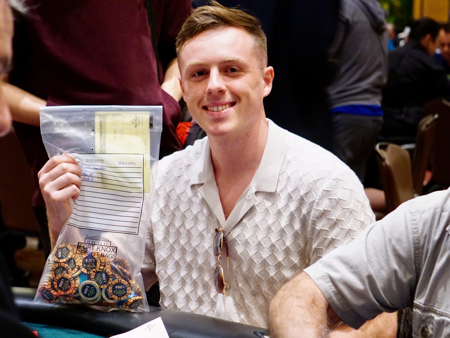 Event 1 Flight E: Michael Tweedlie Leads 120 Survivors with 504,000 ...