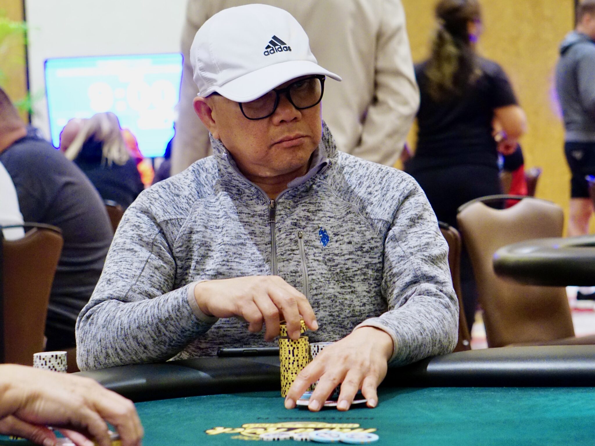 Event 6: Phuoc Vo Check-Raises Yuval Bronshtein | Seminole Hard Rock ...