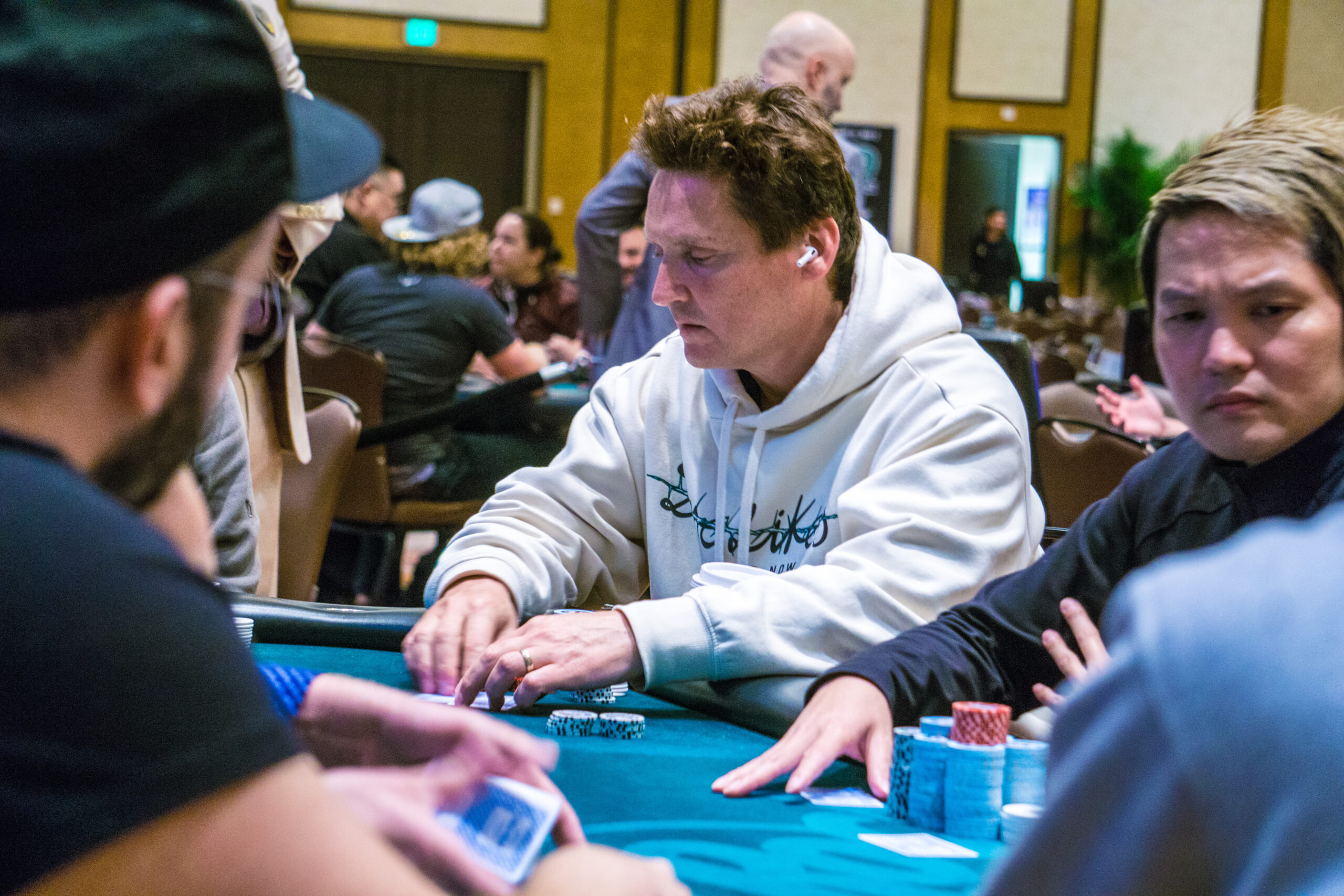 High Roller: Eli Berg - 4th Place ($217,800) | Seminole Hard Rock ...