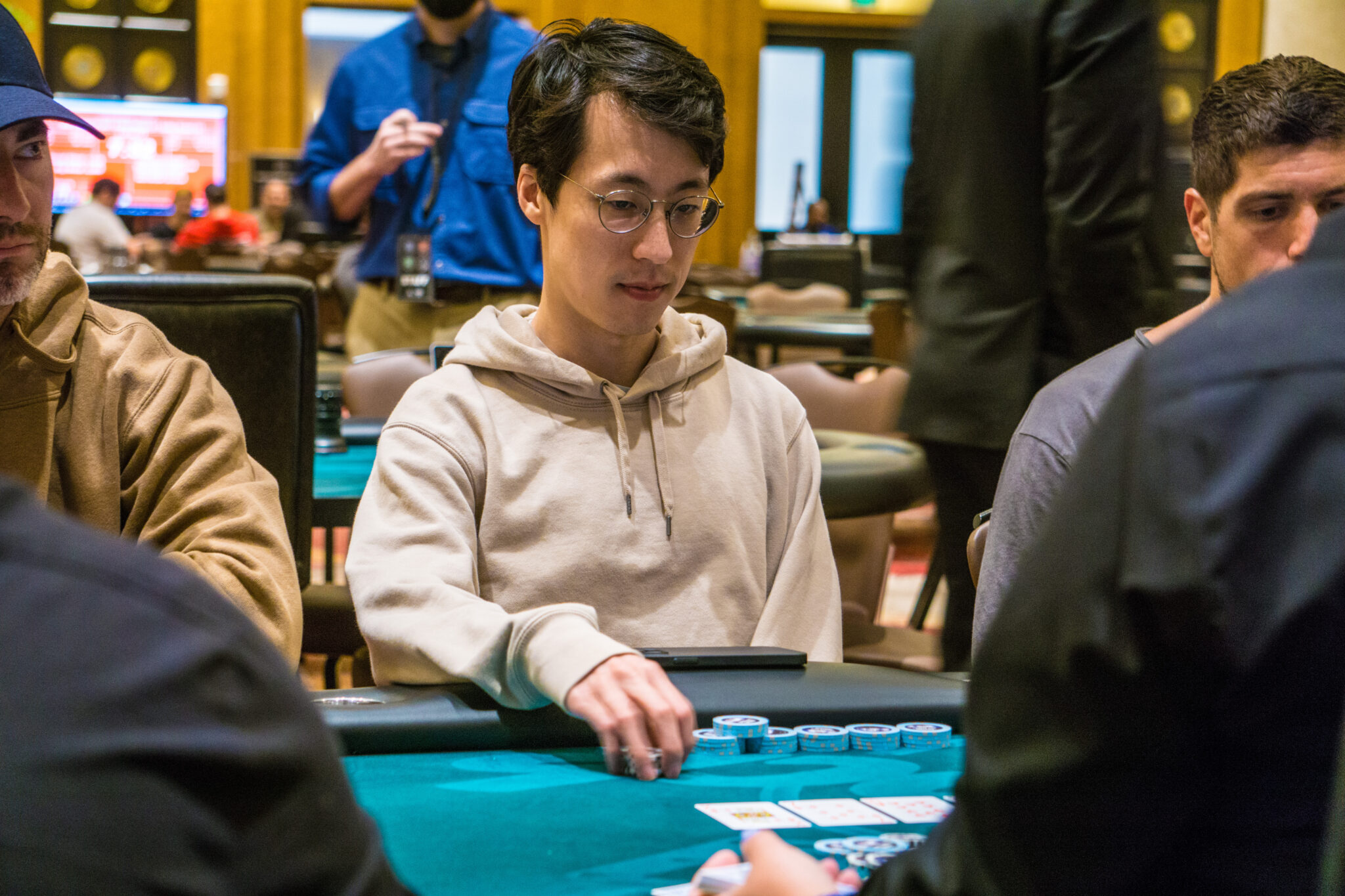 Event 43: Michael Wang Leads the Final Five Players | Seminole Hard Rock Hollywood Poker