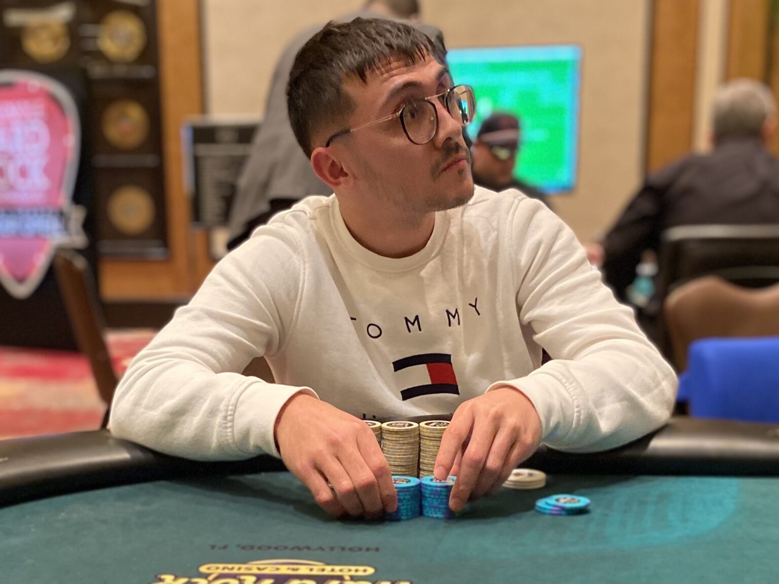 Event 33: Final Table Begins at 1:00 p.m. With Giuseppe Calio in the ...