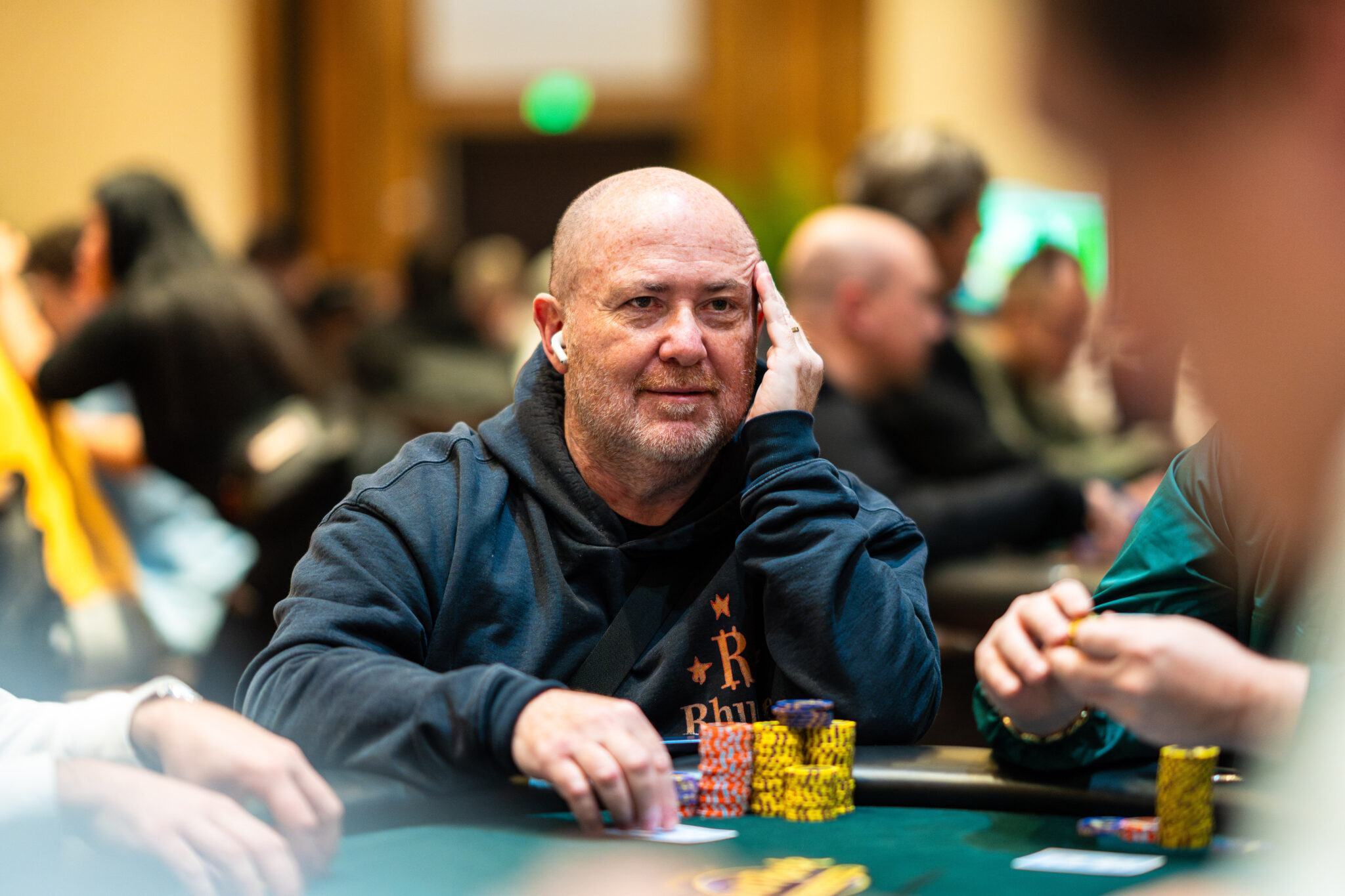 Championship Day 1B: Gary Gelman Leads the Field at the Final Break ...